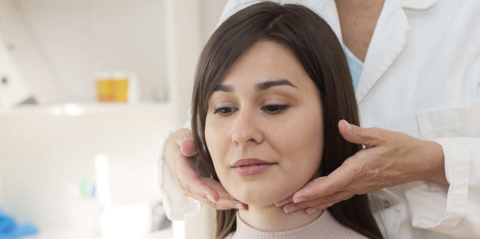 10 síntomas que indican posibles problemas de tiroides - BeHealth